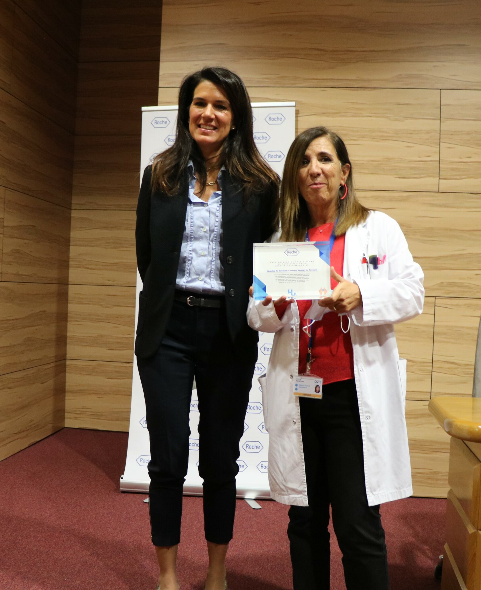 Estreno del documental "Humanización en el Consorcio Sanitario de ...